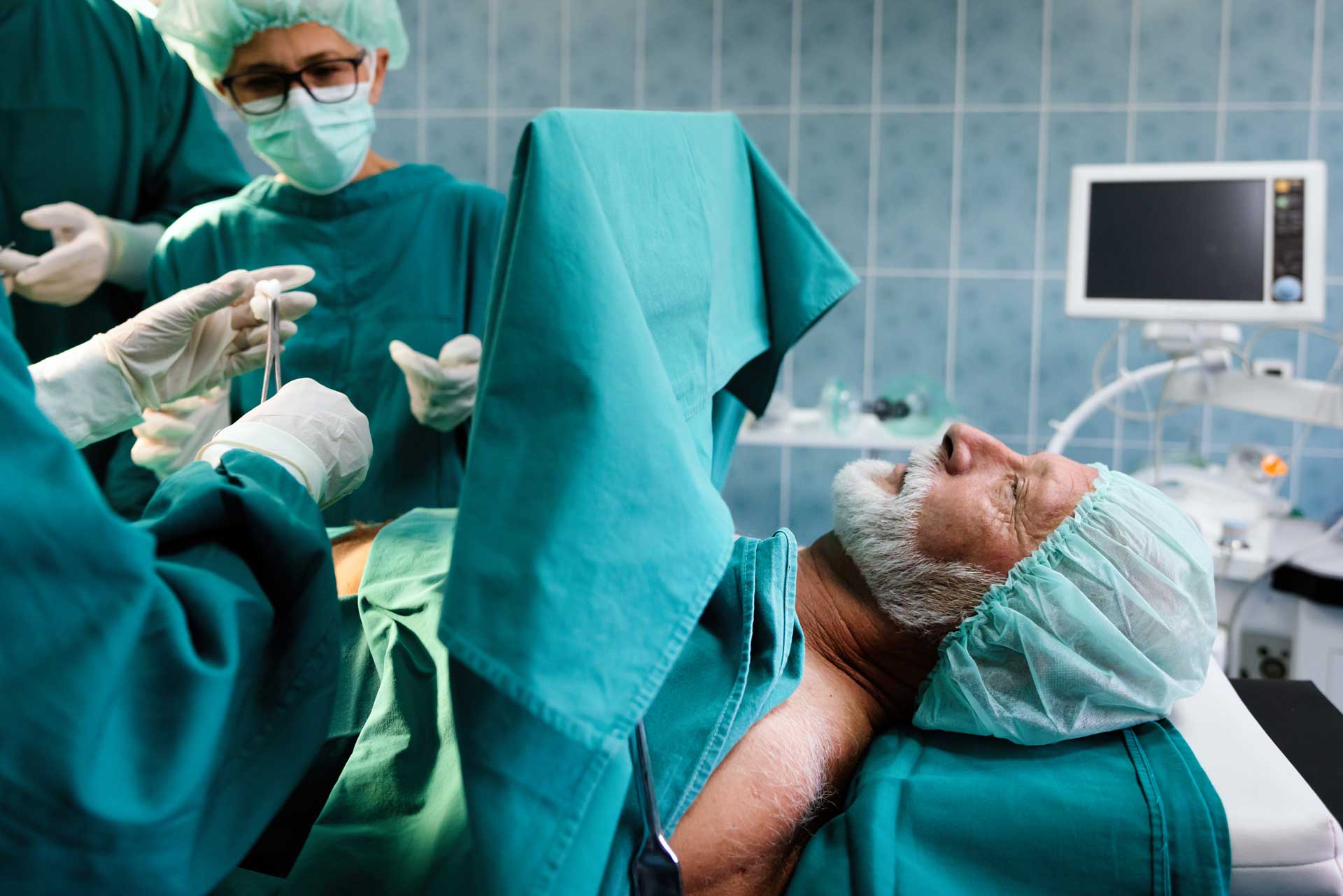 What is a bariatric surgery: Understanding weight loss surgeries? | Be ...